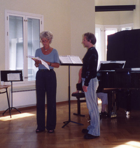 Thomas Stanghelle - Training his classical tenors voice - Masterclass ...